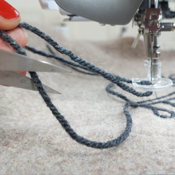 Tips for couching | BERNINA embroidery tips - BERNINA