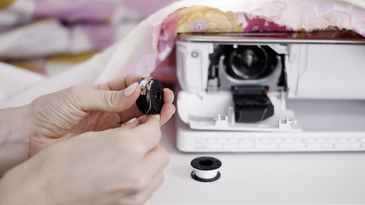 BERNINA 570 QE Kaffe Edition - Blooms for your sewing room - BERNINA