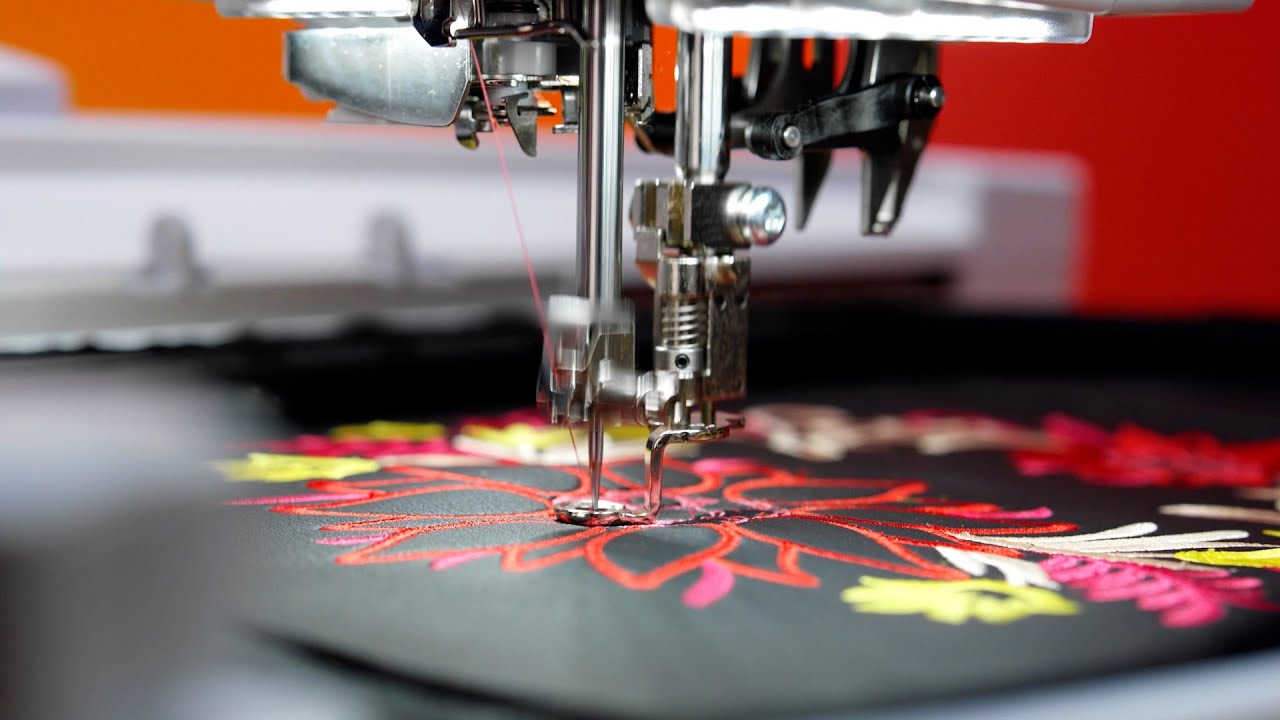BERNINA 700 PRO – Embroidery like a PRO - BERNINA