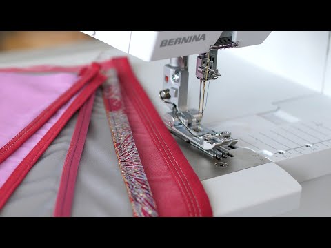Coverstitch/Compensating Foot - Particular for multistep bindings, hems ...