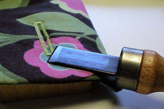 Accessory Spotlight: Buttonhole Basics - Learn & Create - BERNINA